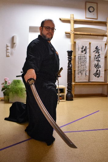 Kakushinkai Mugai-Ryu Iaido und Kenjutsu Schwertkampfkunst
